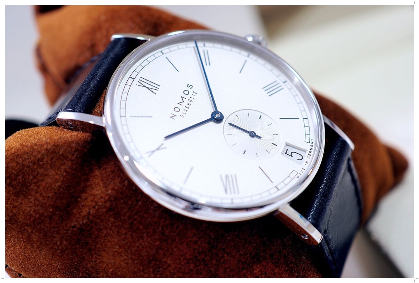 Expert - Watch Repair Center | Home